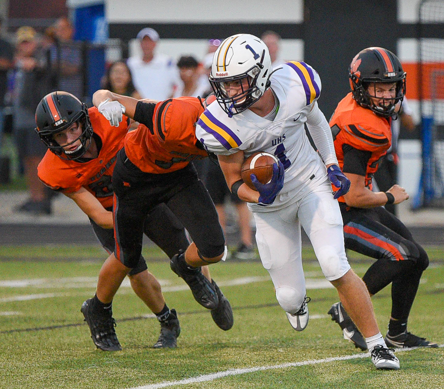 Unioto scores 22 unanswered second half points to pull away from Waverly