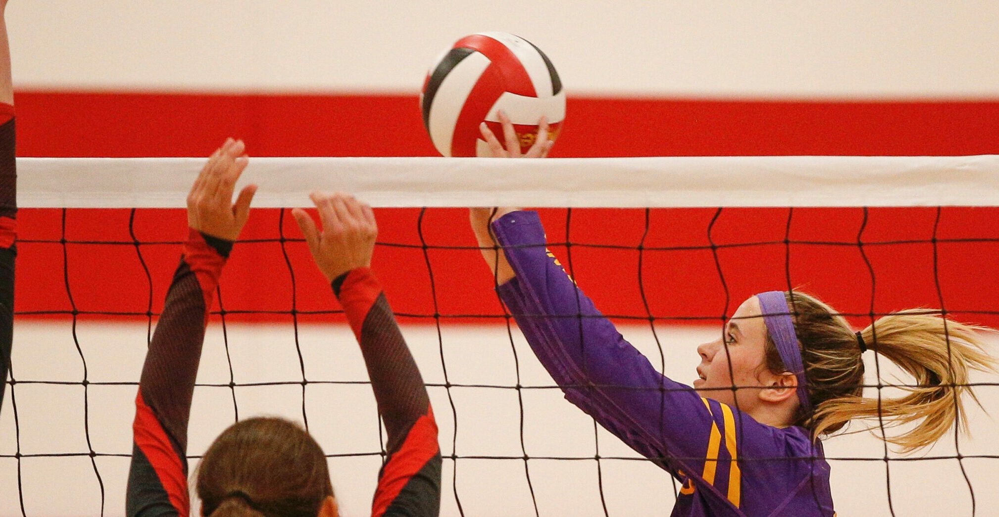 Unioto awakens, ousts Logan Elm in four sets