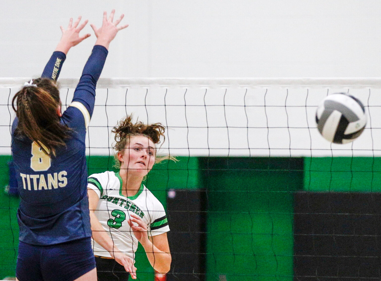 Huntington uses momentum, energy to sweep Notre Dame