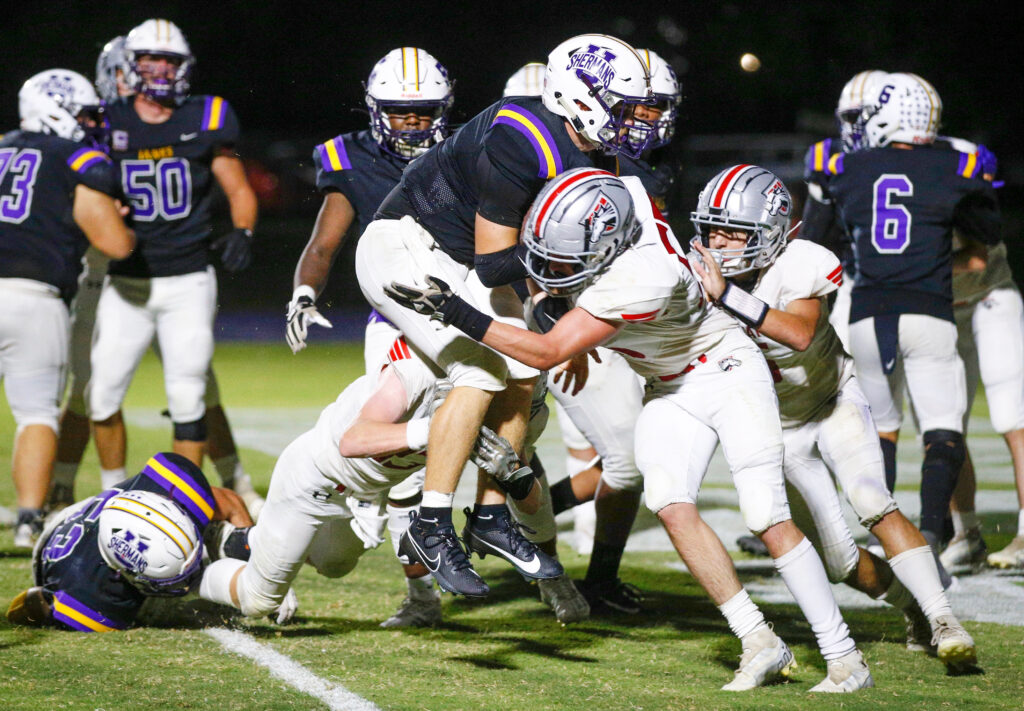 Strong second half pushes Unioto past Westfall, back into win column