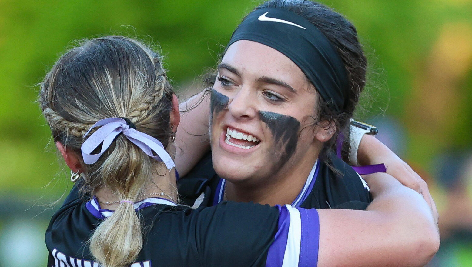 Indians fend off Symmes Valley, win program's first district crown ...