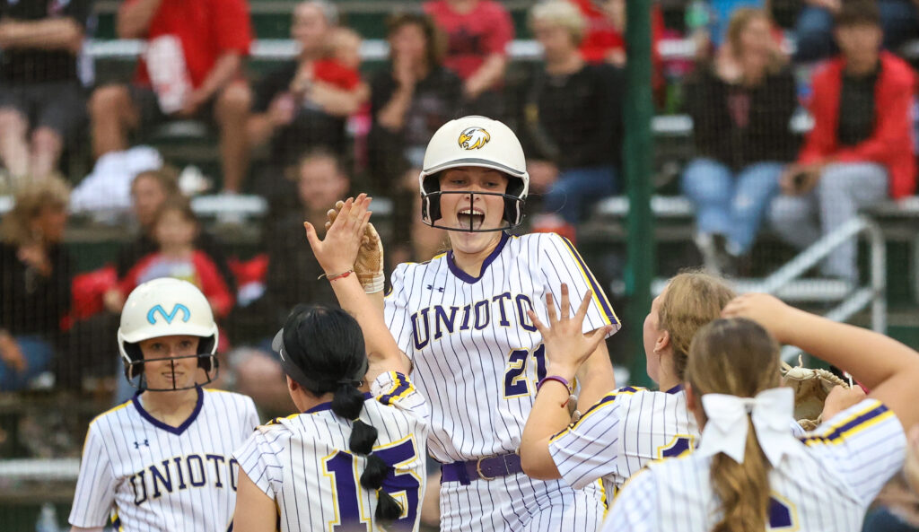 Unioto goes back-to-back, tops Circleville to win 2nd straight district ...