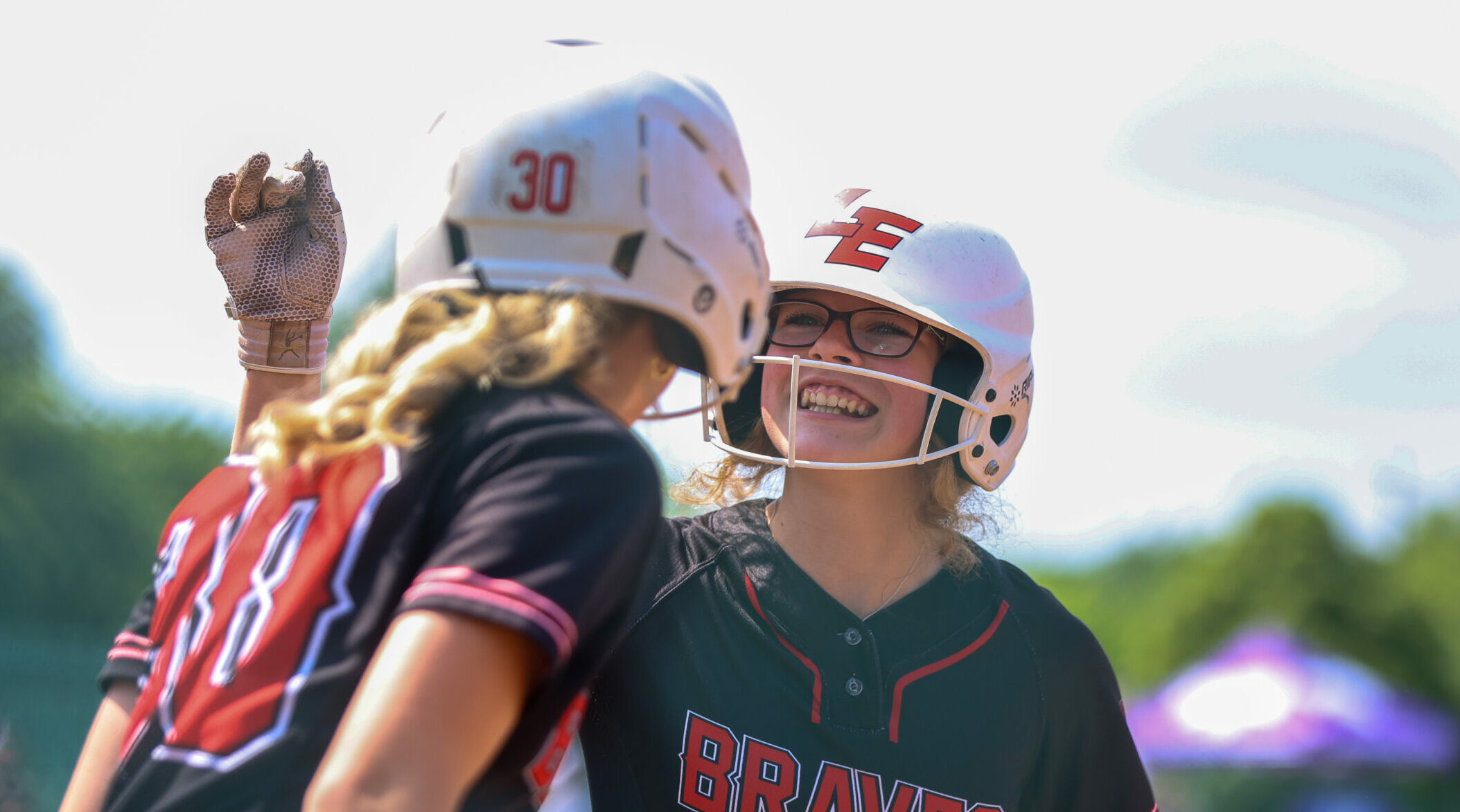 Logan Elm continues to fight, eliminates Jonathan Alder in regional ...