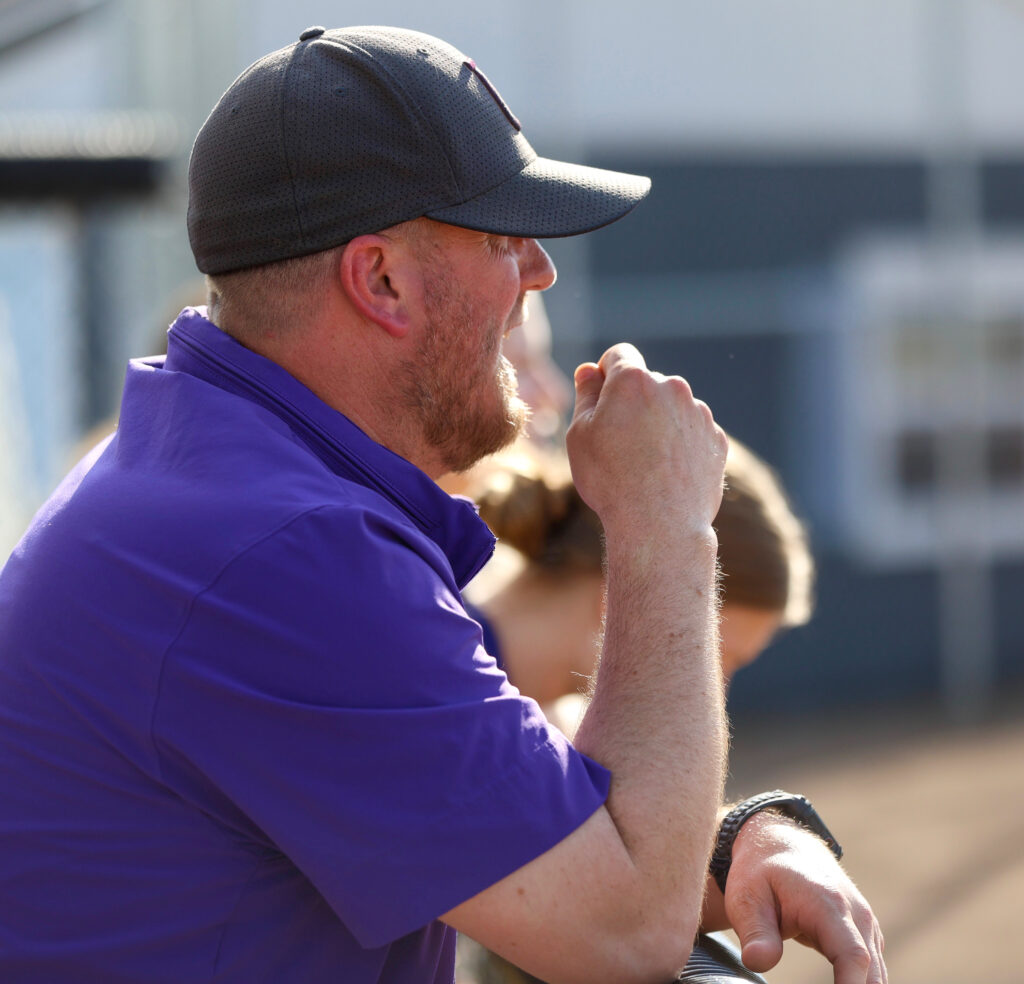 Unioto's Rob Hull announces resignation from softball post