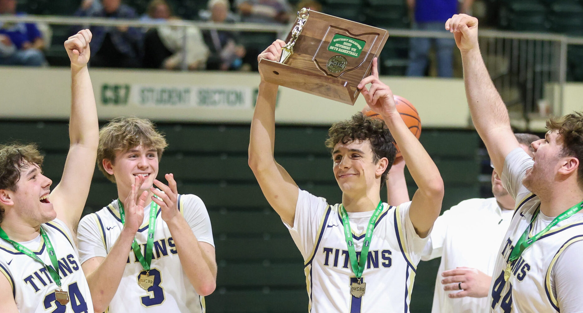 Notre Dames has little trouble with Manchester, wins first district ...